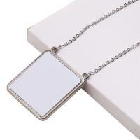 China Personalized Photo Necklace DIY Unisex Sublimation Square Shape Pendant Necklace for sale