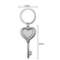 China Valentine'S Day Gift DIY Zinc Alloy Sublimation Photo Heart Key Keychain for sale