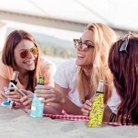 China Custom Logo Sublimation Coolers With Zipper 12oz Sublimation Can Cooler for sale