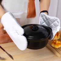 China Custom Logo Sublimation Oven Mitt For Kitchen Sublimation Gloves For Photo Printing for sale