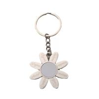 China Family Gift Laser 8 Names Sublimation Photo Sunflower Keychains For Father'S Day And Mother'S Day for sale