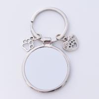China Promotional Birthday Gift Keychain Round Metal Pendant Keychain Unique Sublimation Blank Photo Keychain for sale
