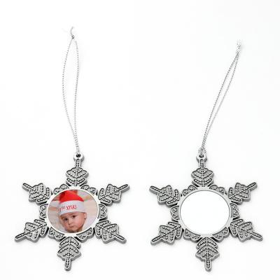 China Custom Christmas Tree Ornaments Sublimation Christmas Blanks Metal Snowflake Ornament for sale