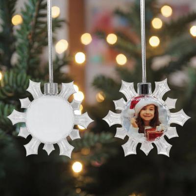China Customized Photo Christmas Ornaments Transparent Plastic Snowflake Christmas Sublimation Ornaments for sale