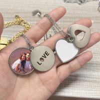 China Sublimation Heart Shape Sliding Silver Locket Necklace Custom Printing Sublimation DIY Blank Love Necklace Picture Pendant for sale