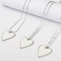China Sublimation Love Heart Necklace Valentines Necklace For Heat Transfer for sale