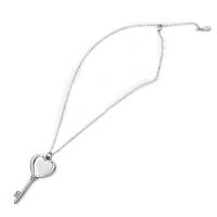 China Valentine's Day Gift Sublimation Zinc Alloy DIY Photo Heart Key Necklace for sale