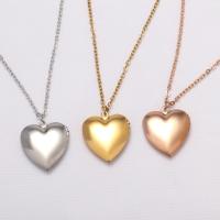 China Valentine's Day Stainless Steel Jewelry Memory Picture Love Heart Locket Pendant Sublimation Photo Locket Necklace for sale