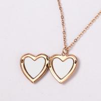 China Valentine's Day Stainless Steel Jewelry Memory Picture Love Heart Locket Pendant Sublimation Photo Locket Necklace for sale