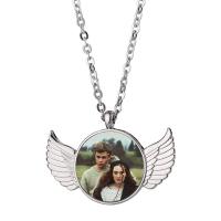 China Personalized Angel Wing Picture Necklace Sublimation Necklace With Wings for sale