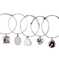 China Ladies Jewelry Bracelets Various Shapes Sublimation Blank Metal Bracelets for sale
