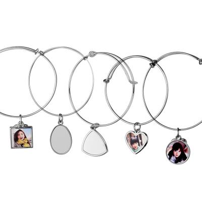 China Ladies Jewelry Bracelets Various Shapes Sublimation Blank Metal Bracelets for sale