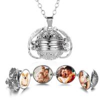 China Sublimation Magic Photo Pendant Memory Floating Photo Locket Necklace Plated Angel Wings Flash Box for sale
