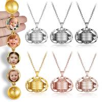 China Sublimation Magic Photo Pendant Memory Floating Photo Locket Necklace Plated Angel Wings Flash Box for sale