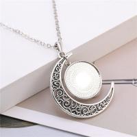China Personalized Moon Necklace Sublimation Pendant Necklaces Blanks for sale