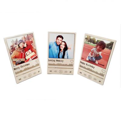 China Vintage MDF Mini Photo Frame Blank Sublimation Wooden Photo Frame For Home Decoration for sale