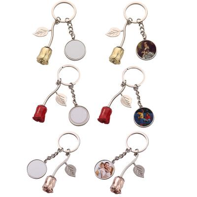 China Personalized Mother'S Day Gifts Luxury Rose Sublimation Keychain Blanks Valentine'S Day Wedding Promotional Gifts for sale