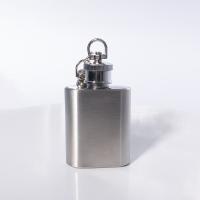 China Blank 1oz Stainless Steel Sublimation Small Wine Pot Keychain Portable Sublimation Hip Flask Decorative Wine Bottles for sale