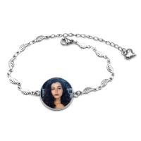 China Simple Women Sublimation Circle Metal Charm Bracelets Blanks For Home Decoration for sale