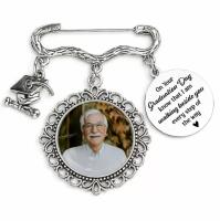 China Sublimation Blanks Graduation Photo Charm Memorial Keepsake Brooch Custom Wedding Bouquet Photo Charm for sale