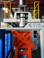 China High Speed Automatic Accumulator Blow Moulding Machine For 20L Stacking Bucket for sale