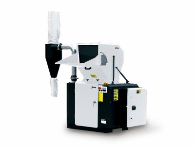China Sound Proof Central Granulators Steel Crushing Plastic Auxiliary Machine for sale