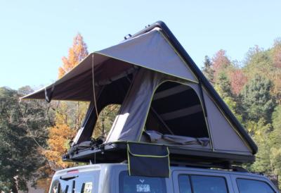 China 2-6 Person Car Roof Tent with 200×135cm Interior and 45mm Mattress for All-Season Camping for sale