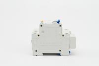China 500mA 18mm RCBO Breaker Circuit Real Fire Proof 6KA Breaking Capacity for sale