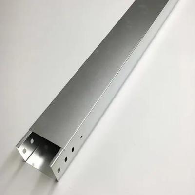 China Durable Cable Tray and Cable Support Tray with Load Capacity up to 1000 lbs Side Rail Height 25-200mm and Thickness 0.8-2.2mm for sale