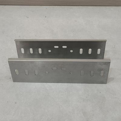 China Stainless Steel 304/316 Galvanized Aluminum Alloy Cable Trays Fireproof Hot Dip Zinc Spray Trough Bridge for sale