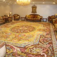 China Customizable Abstract Pattern Hotel Room Carpet Wall to Wall Carpets Handmade Tufted Rugs for sale