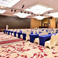 China Custom Designed Axminster Carpets for Hotels and Banquet Halls Loop Pile Silk Wool for sale