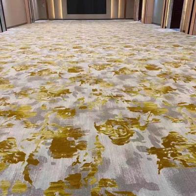 China Abstract Pattern Axminster Casino Purple Gold Carpet Made of 80% Wool and 20% Nylon for sale
