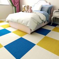 China Total Thickness 9.5mm Self Adhesive Carpet Tiles for Center Rug in Children's Room for sale