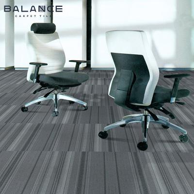 China Total Height Approx 6.0mm Commercial Room Office Carpet Tiles 50x50 Stain Resistant for sale
