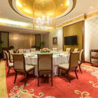 China Red Carpeted Axminster Custom Wool/Nylon/PP Tufted Carpet for Hotel Rooms Living Room for sale