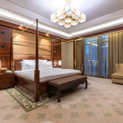 China Customized Broadloom Fireproof Luxury Hotel Carpet in Purple Nylon for Living Room for sale