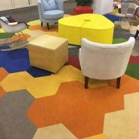 China 550g/sqm Pile Weight Office Hexagon Shape Nylon Decorative Carpet Tiles for Flooring for sale