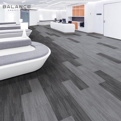 China Modern Style Customized Carpet Tiles for Commercial Office Flooring 18x36 in PVC Backing for sale
