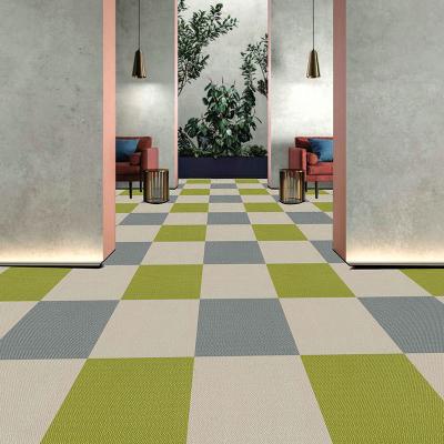 China 100% Nylon Cut Pile 50*50 Carpet Tiles for Commercial Floor Upgrade and Renovation for sale