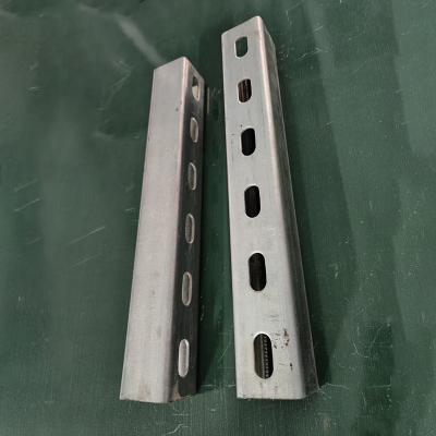 China 275g/M² Slotted C Unistrut Channels Q235 Perforated Steel Hot Dipped Galvanized For Solar Mounting for sale