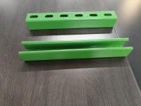 China Unistrut Channels Powder Coated Green C Type Steel Profile Slotted Strut Channel for Modular Assembly and HVAC Suspension Support for sale