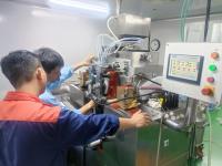 China PLC Control Casting Drum Soft Capsule Machine with Stainless Steel Chrome Coating for sale