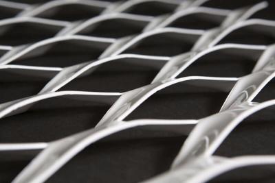 China 60% 4x8 Expanded Metal Mesh Sheet Aluminum Stainless Steel Copper for sale