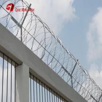 China Hot Dipped Galvanized Razor Barbed Wire Anti Climb BTO-18 for sale