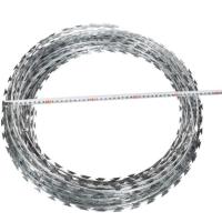 China Galvanized PVC Stainless Steel Concertina Razor Barbed Wire Bto-22 Bto-60 Cbt-65 Fencing Wire Price for sale
