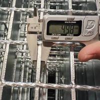 China Hot Dipped Galvanized Aluminum Stainless Steel Grating for Trench Cover or Foot Plate for sale