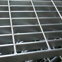 China Manufacturer Customize Various Style Hot Dipped Galvanized Steel Grating Walkway for sale