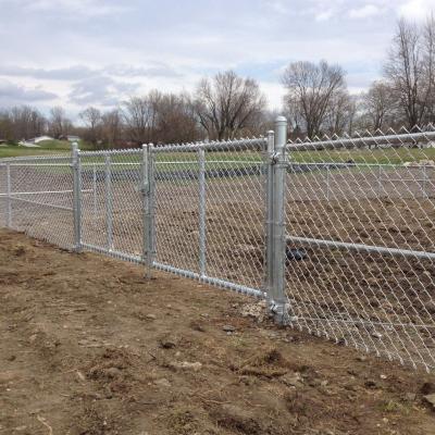 China 6FT X 50FT Galvanized Steel 9 Gauge Heavy Duty Chain Link Fencing for sale