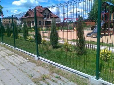 China Home Outdoor Decorative 3D Curved Welded Wire Mesh Garden Fence for Fence Panel for sale